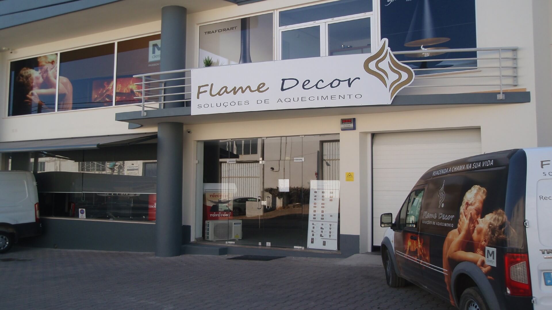À Propos de Nous | Flame Decor